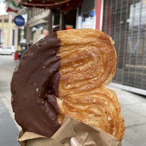 MARA’S ITALIAN PASTRY - 705 Photos & 665 Reviews - 503 Columbus Ave ...