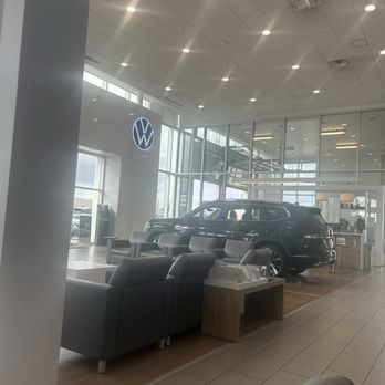AUTOMAX VOLKSWAGEN - Updated October 2025 - 11 Photos & 108 Reviews ...