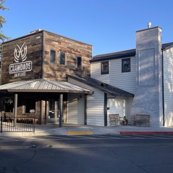 CRAWDADS ON THE LAKE - Updated December 2025 - 512 Photos & 591 Reviews ...