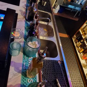 THE MINT TAVERN - Updated December 2025 - 153 Photos & 79 Reviews - 332 ...