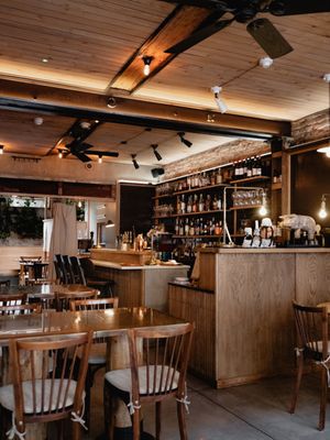 BOXCAR BAR & GRILL - Updated December 2024 - 59 Photos & 32 Reviews ...