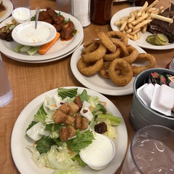 LIL’ JON RESTAURANT & LOUNGE - Updated September 2024 - 575 Photos ...