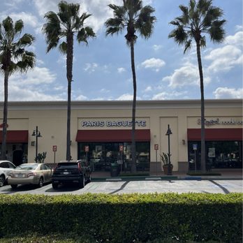 PARIS BAGUETTE - Updated April 2025 - 652 Photos & 395 Reviews - 3850 ...