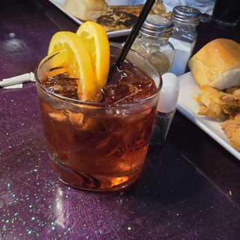 BOSS QUEENS SOUL CAFE - Updated September 2024 - 359 Photos & 253 ...