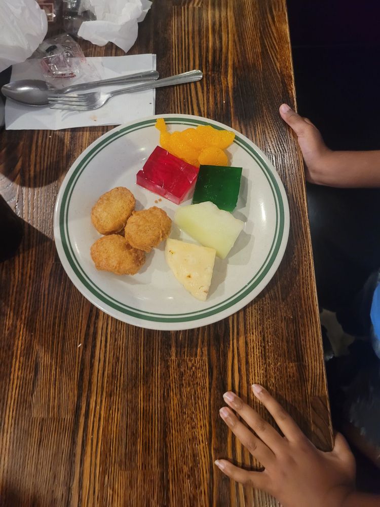 CENTRAL BUFFET - Updated October 2025 - 99 Photos & 92 Reviews - 14350 ...