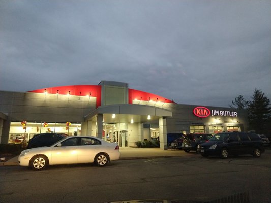 JIM BUTLER KIA - Updated December 2024 - 34 Photos & 48 Reviews - 722 ...