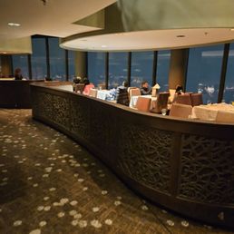 THE SUN DIAL RESTAURANT, BAR & VIEW - Updated July 2025 - 2084 Photos ...