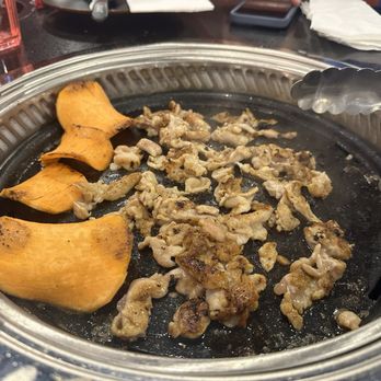 HI POT - Updated December 2024 - 33 Photos & 24 Reviews - 223 Shoemaker ...