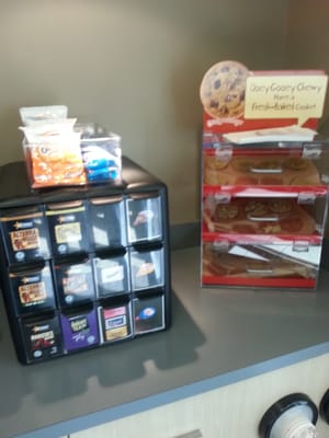 PROGRESSIVE INSURANCE - LAS VEGAS SERVICE CENTER - Updated December ...