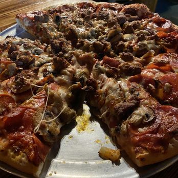 TONY’S PIZZERIA - Updated October 2025 - 146 Photos & 268 Reviews - 514 ...