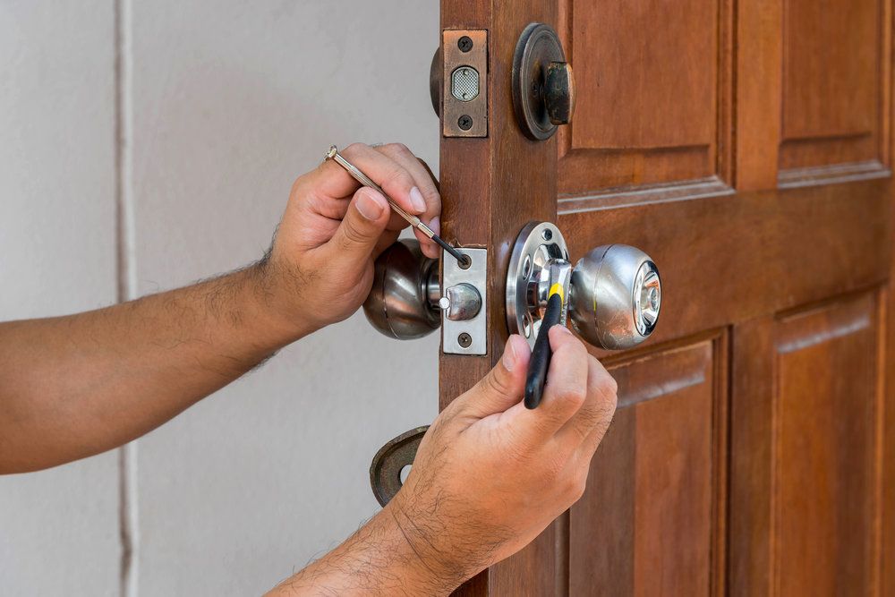 STERLING LOCKSMITH - Updated October 2025 - 10 Photos & 14 Reviews ...