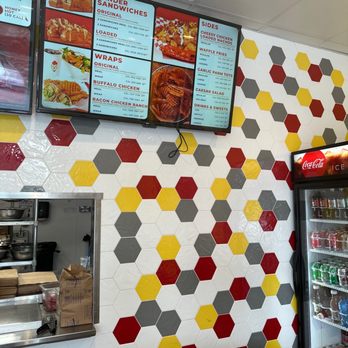 WINGS OVER NEWINGTON - Updated October 2025 - 119 Photos & 89 Reviews ...