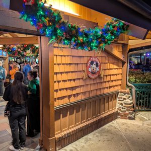 PIN HQ BY GO PIN PRO - Updated June 2025 - 16 Photos & 11 Reviews ...