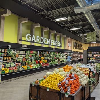 CARALUZZI’S DANBURY MARKET - Updated November 2025 - 125 Photos & 21 ...