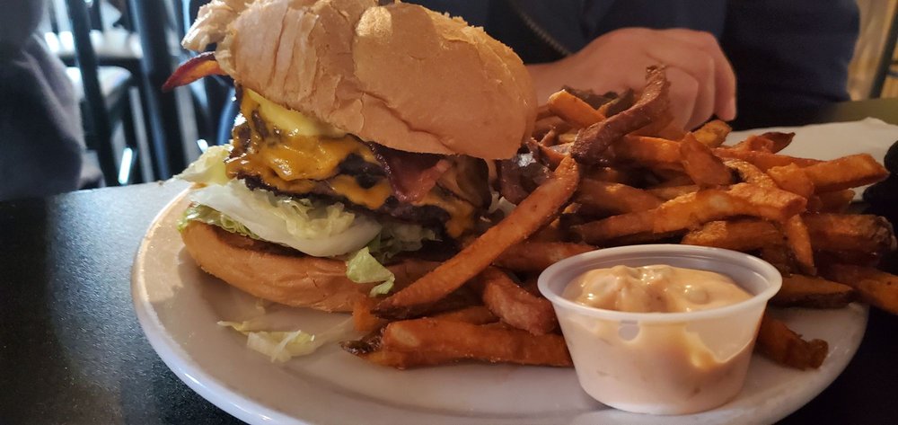 FATSO’S BAR AND GRILL - 54 Photos & 111 Reviews - 3205 Martin Way E ...