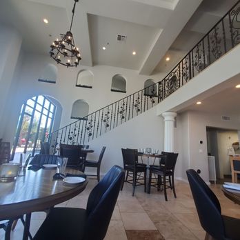 AMORE MIO TRATTORIA - Updated December 2025 - 140 Photos & 105 Reviews - 101 E Abram St ...