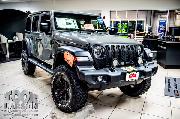 LARSON DODGE - Updated December 2025 - 103 Photos & 294 Reviews - 2001 ...