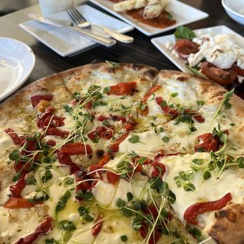 BOLLO WOODFIRED PIZZA - Updated September 2024 - 1053 Photos & 1032 ...