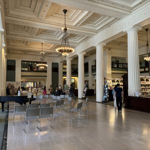 JOHNSON COUNTY LIBRARY - SHAWNEE - Updated June 2025 - 10 Photos ...