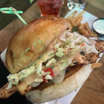 ROSCOE’S BAR & BURGERS - Updated December 2025 - 386 Photos & 176 ...