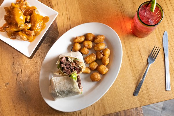 CRICKETS BAR AND GRILLE - 30 Photos & 28 Reviews - 1733 E Midlothian ...