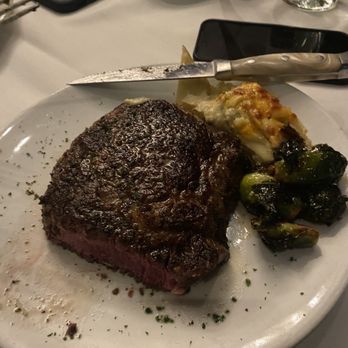 FLEMING’S PRIME STEAKHOUSE & WINE BAR - Updated January 2025 - 1057 ...