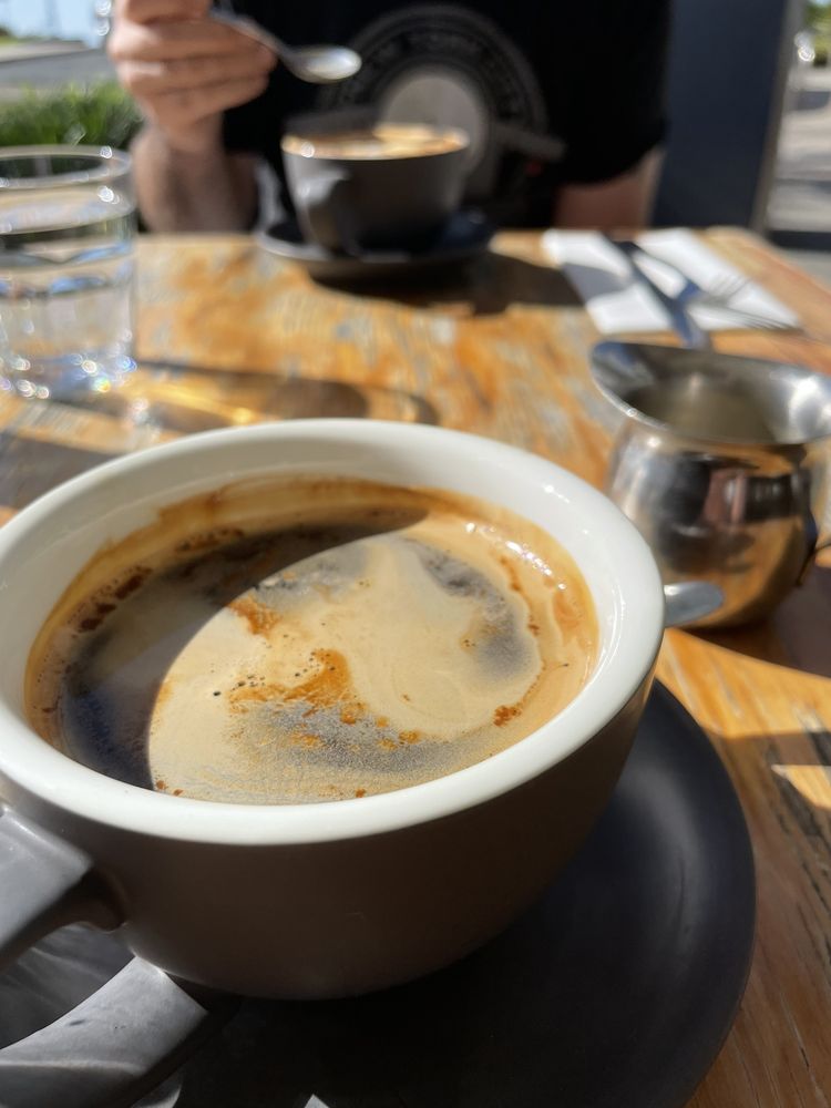 LOT 104 - 14 Photos & 12 Reviews - 101-105 The Esplanade, Mooloolaba ...