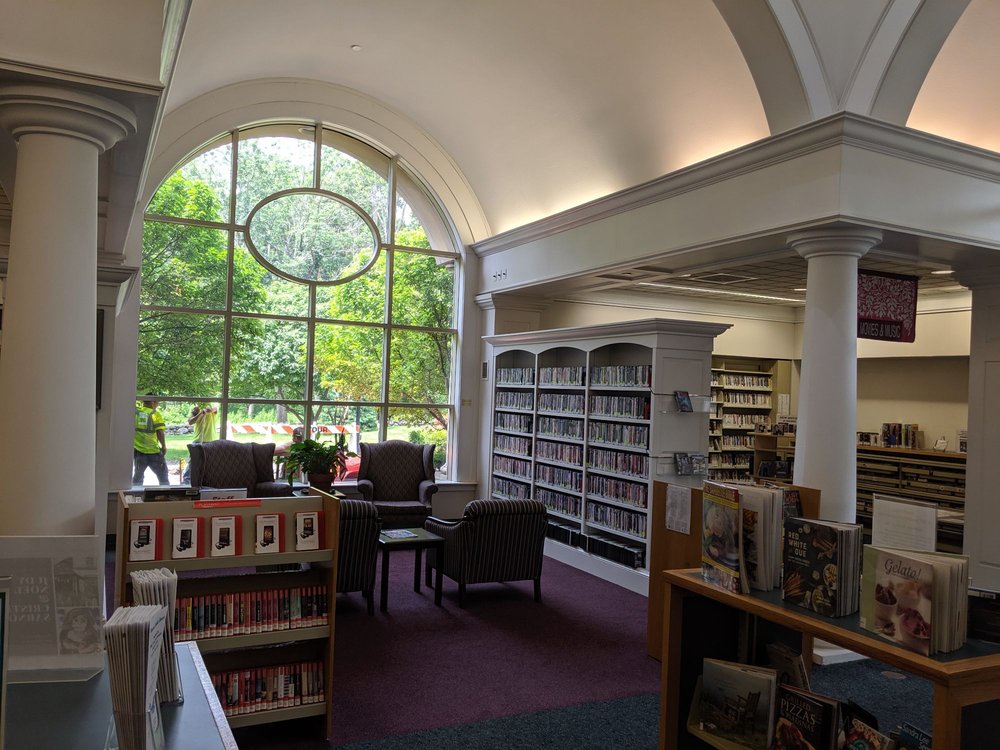 EASTON PUBLIC LIBRARY - 691 Morehouse Rd, Easton, Connecticut ...