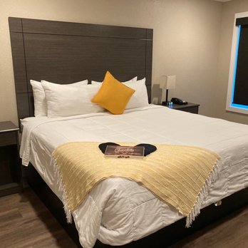 THE ELET HOTEL - Updated January 2026 - 44 Photos & 19 Reviews - 954 ...