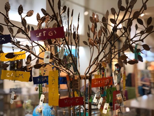 HANDS GALLERY - Updated November 2025 - 65 Photos & 51 Reviews - 777 ...