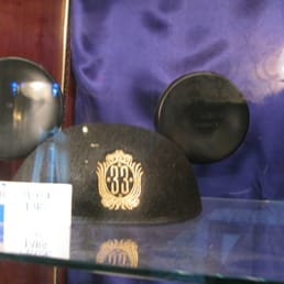 CLUB 33 - Updated May 2024 - 5889 Photos & 1040 Reviews - 1313 S Harbor ...