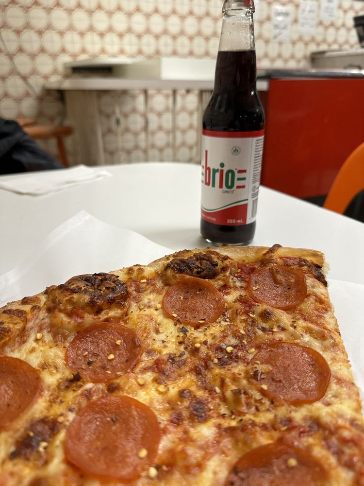 BITONDO’S PIZZERIA - Updated May 2024 - 101 Photos & 161 Reviews - 11 ...