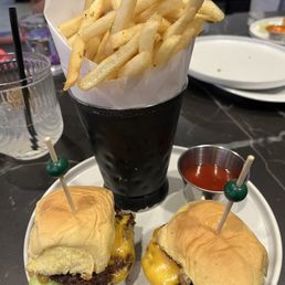 SOL 7 - Updated November 2025 - 222 Photos & 102 Reviews - 1717 Allen ...