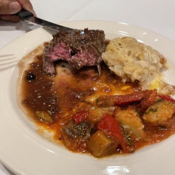 BASQUE CULTURAL CENTER - Updated July 2024 - 859 Photos & 516 Reviews ...