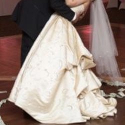 ROSE TAILOR SHOP - 16 Photos & 10 Reviews - Sewing & Alterations ...