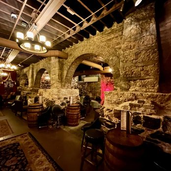 THE RATHSKELLER - Updated December 2025 - 112 Photos & 66 Reviews - 132 ...