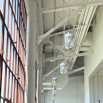 RADHAUS - Updated July 2024 - 1166 Photos & 673 Reviews - 2 Marina Blvd ...