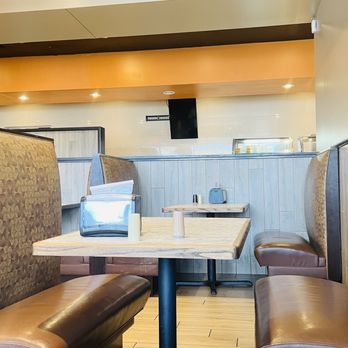 AL MARKAZ RESTAURANT - Updated December 2024 - 406 Photos & 543 Reviews ...