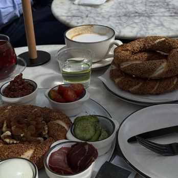 OKLAVA CAFE - Updated April 2025 - 396 Photos & 210 Reviews - 205 ...