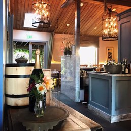 LUNA - Updated December 2025 - 617 Photos & 478 Reviews - 5620 S Perry ...