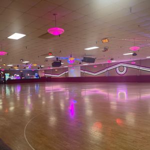 FOUNTAIN VALLEY SKATING CENTER - 254 Photos & 445 Reviews - 9105 ...