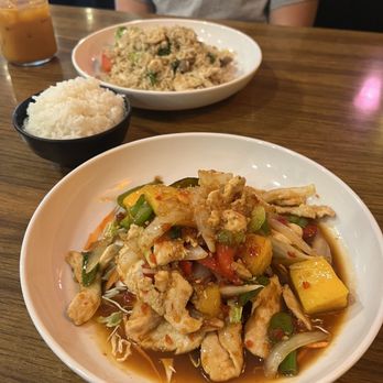 SOI 2 THAI STREET FOOD - Updated August 2025 - 128 Photos & 155 Reviews ...