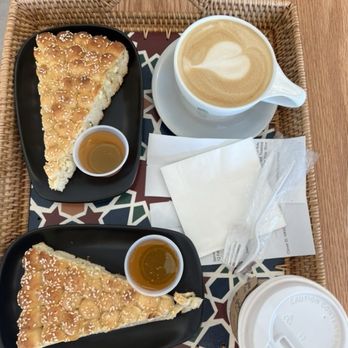 QAMARIA COFFEE - Updated April 2024 - 85 Photos & 37 Reviews - 4818 S ...