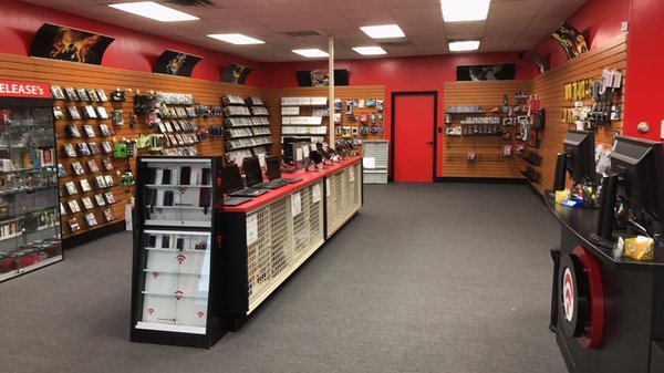 HOTSPOT ELECTRONICS - Updated December 2025 - 21 Reviews - 2900 Cedar ...