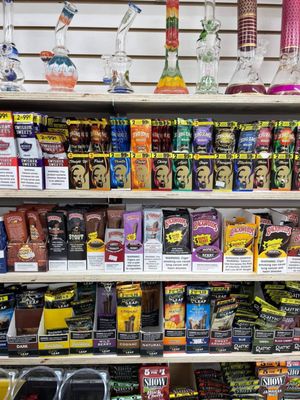 24/7 BIG CONVENIENCE STORE - Updated September 2025 - 65 Photos - 805 ...