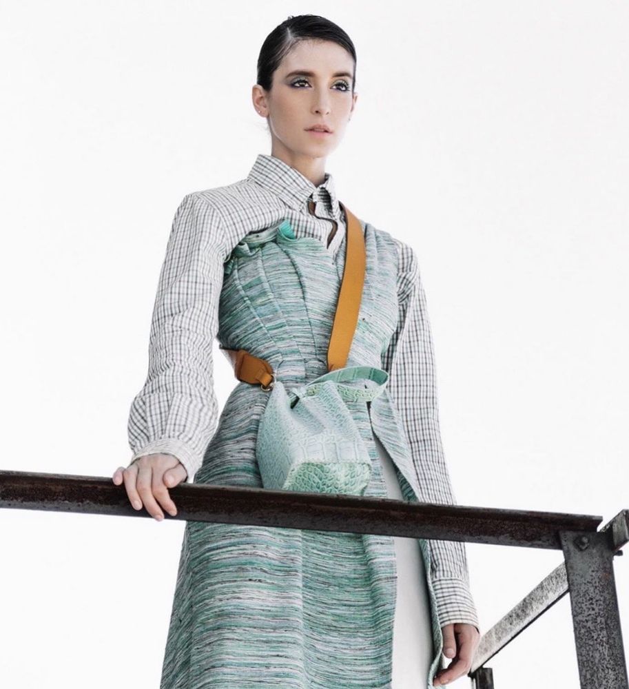 FLYING SOLO - Updated November 2025 - 54 Photos & 22 Reviews - 420 W ...