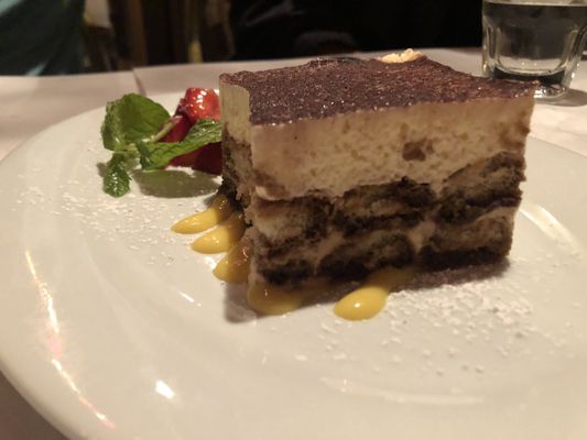 Local Flavor - BELDEN PLACE - 35 Photos & 117 Reviews - Belden Pl, San ...