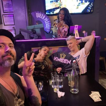 KWEEN ASTORIA - Updated April 2025 - 96 Photos & 89 Reviews - 34-10 ...