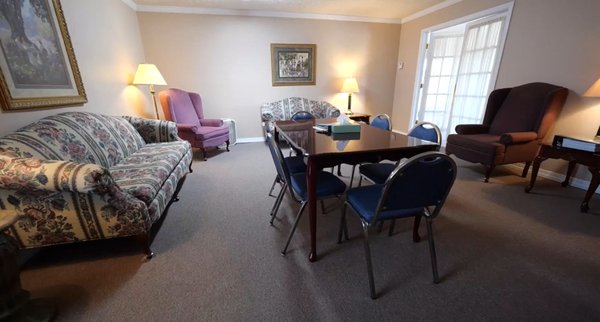 OAKDALE FUNERAL HOME DECATUR COUNTY - Updated August 2025 - 13 Photos ...