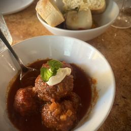 MAMASAMAS RESTAURANT - Updated July 2025 - 151 Photos & 58 Reviews ...